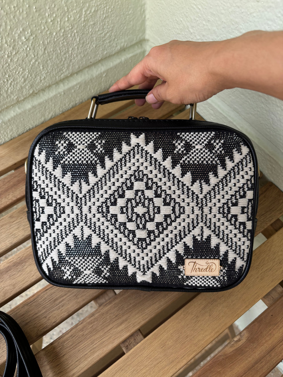 Monochrome Briefcase Sling – Thredle